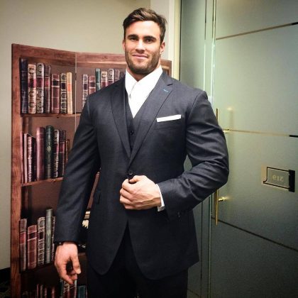 Massive Bodybuilders Trying To Wear Normal Clothes – Fitness Volt