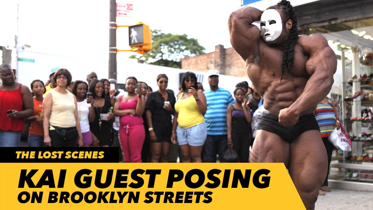 WATCH: Kai Greene Guest Posing on Brooklyn Streets – Fitness Volt