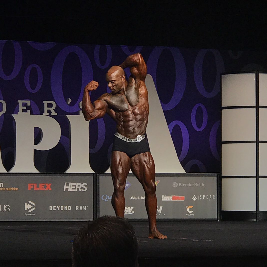 Pictures: Flex Wheeler Comeback At Olympia 2017 Classic Physique Stage ...