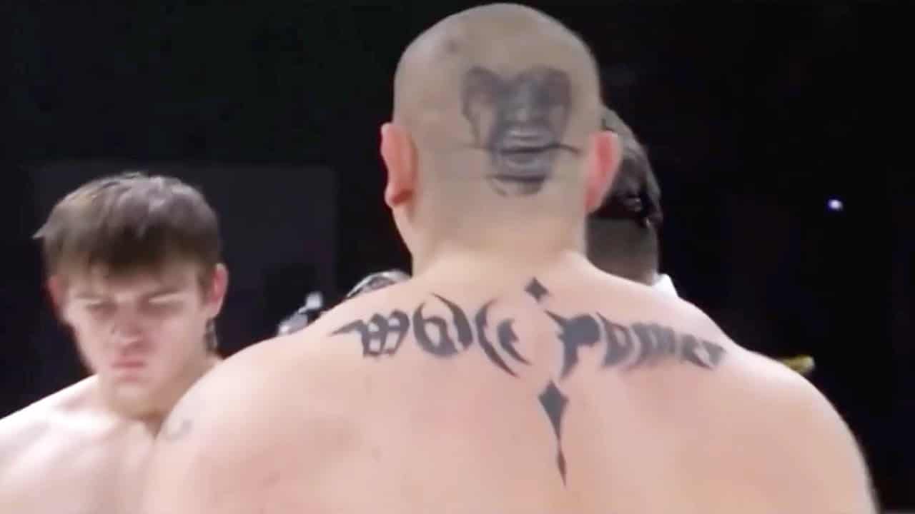 Video: 19 year Old Boy Destroyed Super MMA Fighter – Fitness Volt