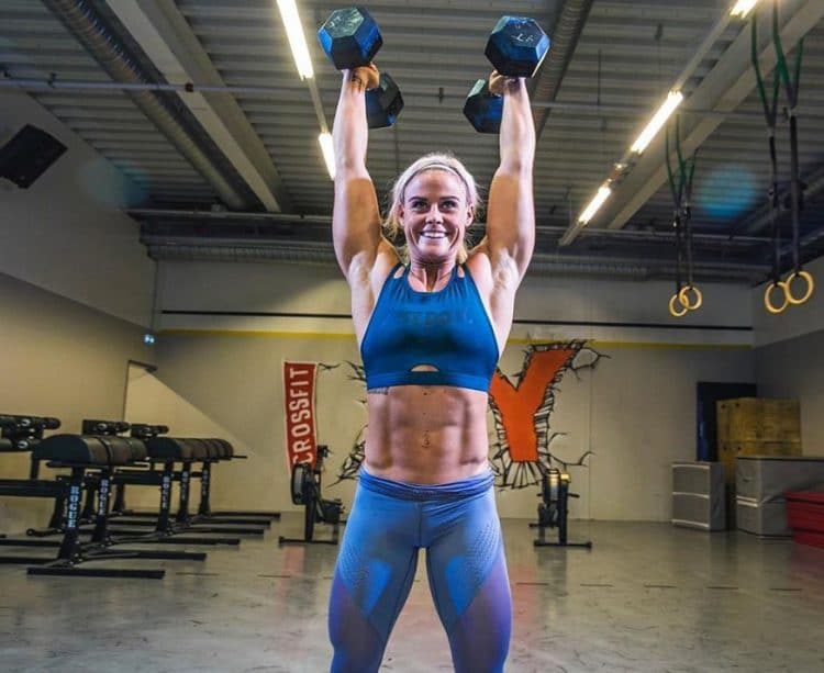 7 Reasons To Have a CrossFit Girlfriend – Fitness Volt