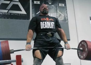 Squat Vs Deadlift Comparison: Which One is King? – Fitness Volt