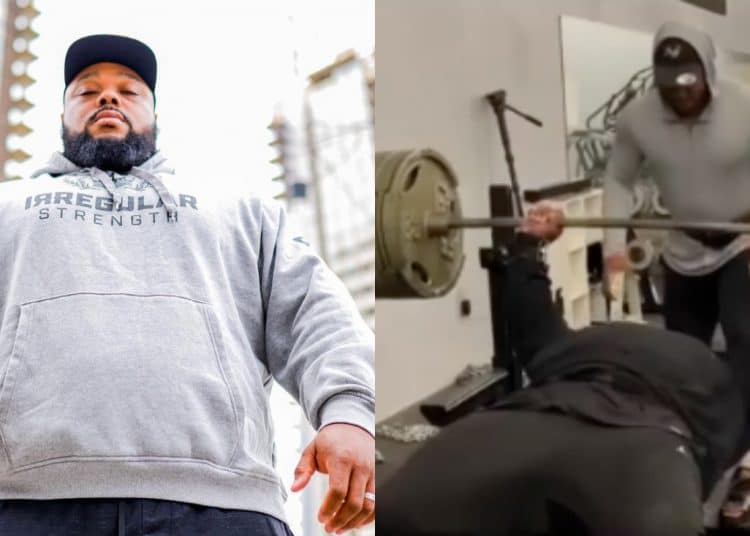 Hunter Henderson Destroys 565lb Chamber Bar Squat With 120lb Chains ...