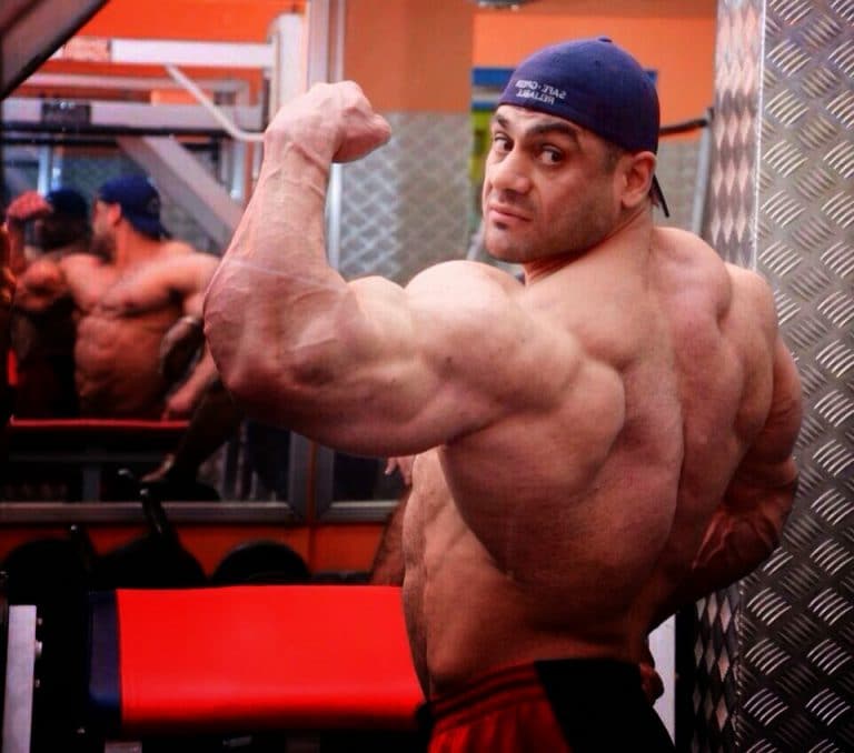 Iraqi Bodybuilding Champ Salah Hussein Dies of Reported Stroke ...