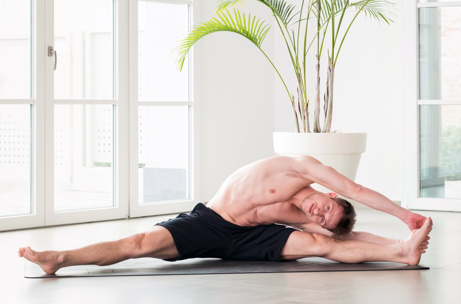 Mobility Training for Bodybuilders, Powerlifters, and Weightlifters ...