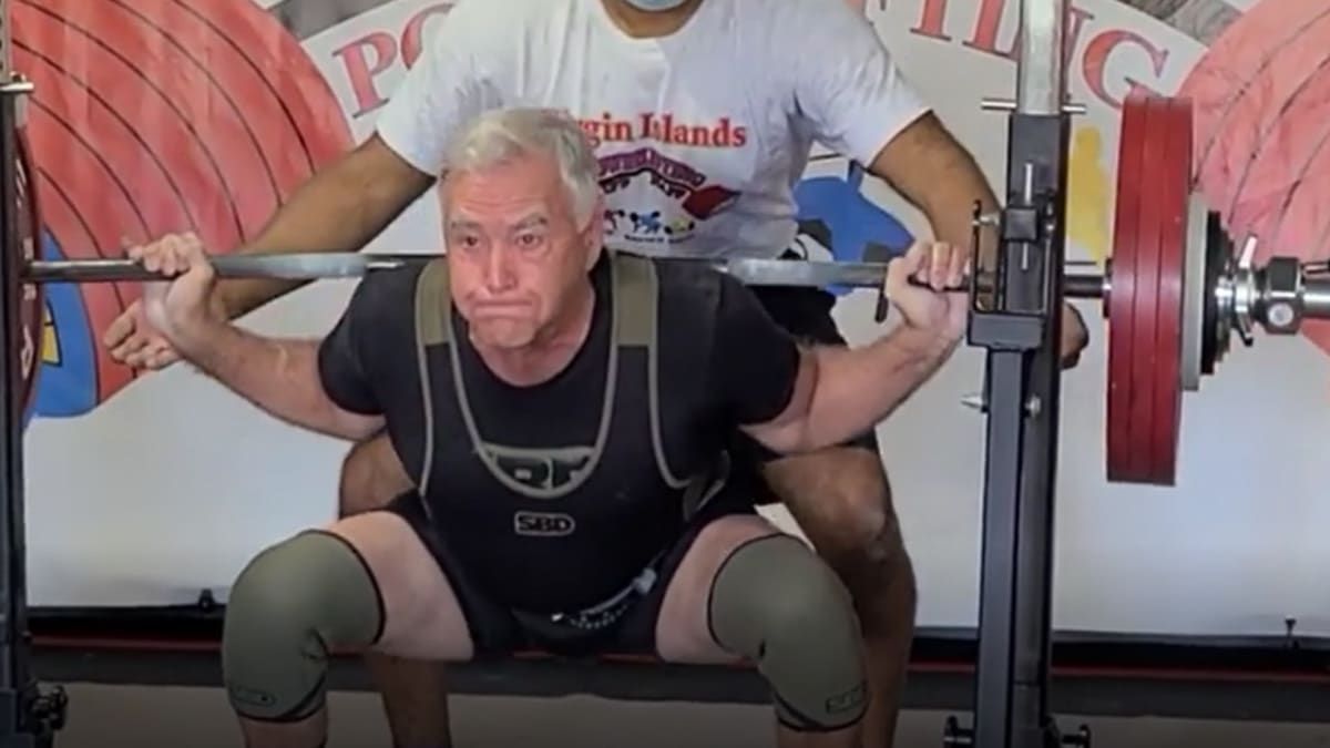 71-yo Powerlifter John LaFlamme Squats A Massive 193.5 kg (426.5 lbs ...