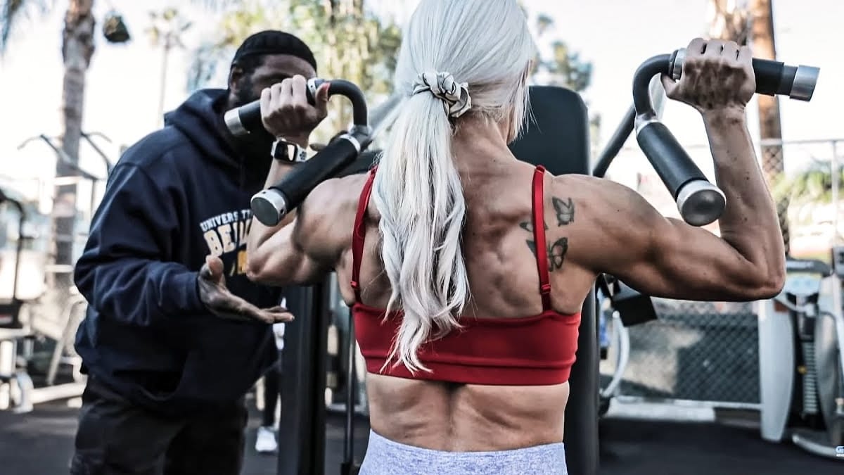 Bodybuilding Coach Charles Glass Shares Useful Tips on Building Back ...