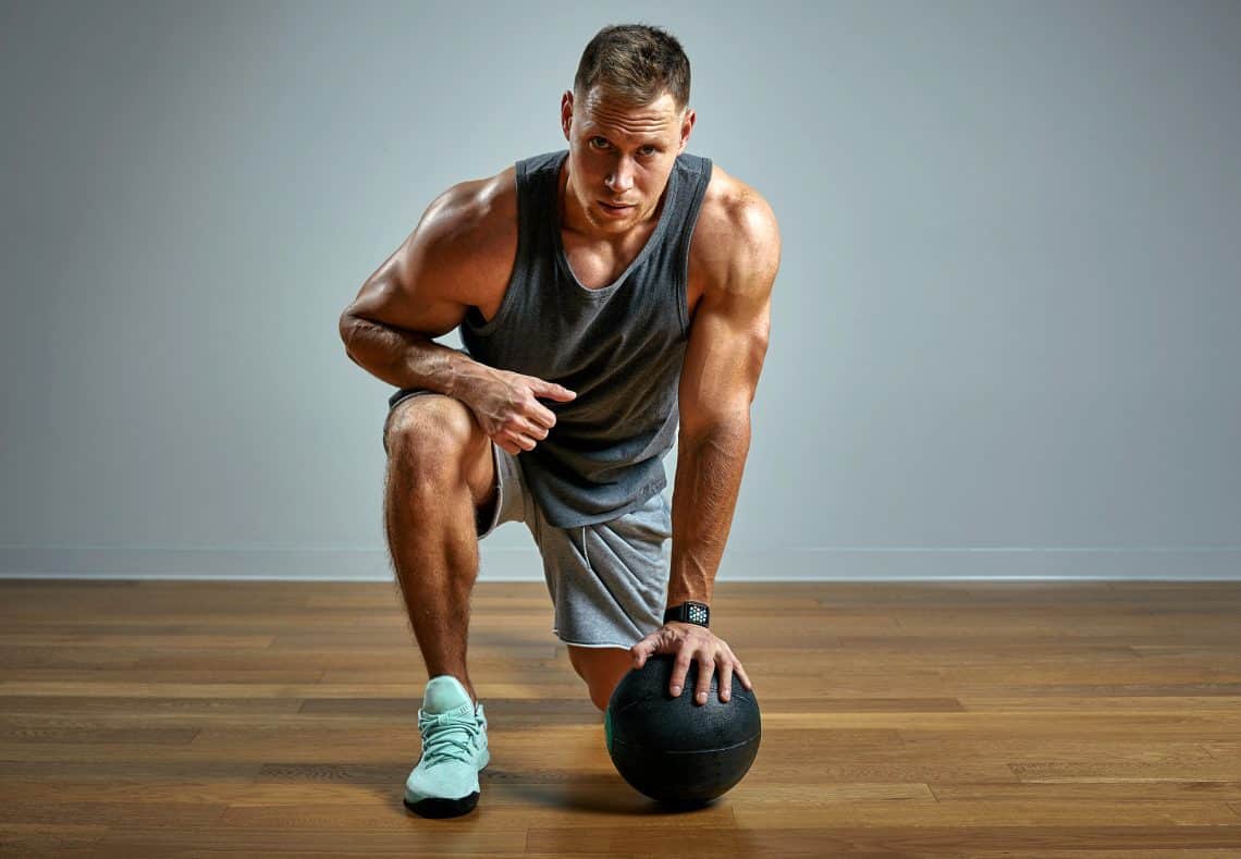 15 Medicine Ball Exercises for Full Body Workouts, Fat-Burning, And ...