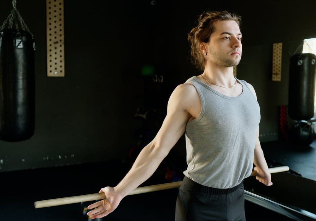 Exercises to Fix Your Nerd Neck and Desk Slouch – Fitness Volt