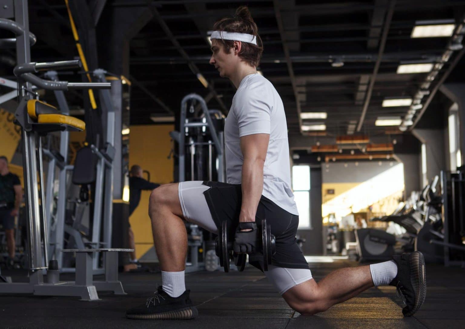 How to Eliminate Knee Pain from Lunges – Fitness Volt