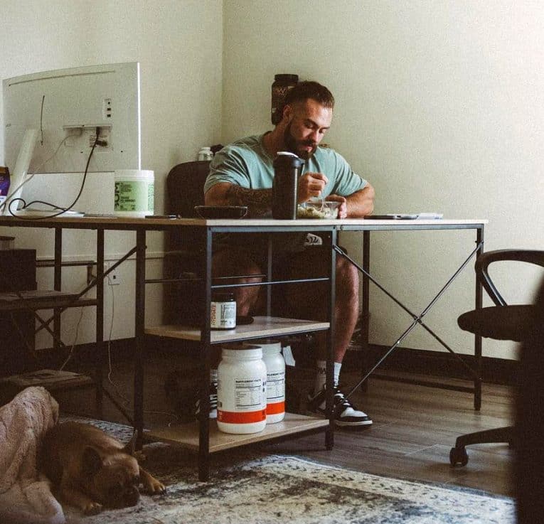 Chris Bumstead Workout and Diet Program – Fitness Volt