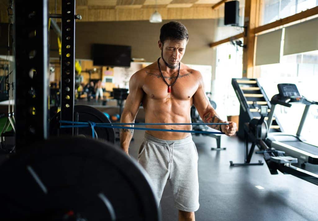 16 Different Types of Weights Used in Gyms – Fitness Volt