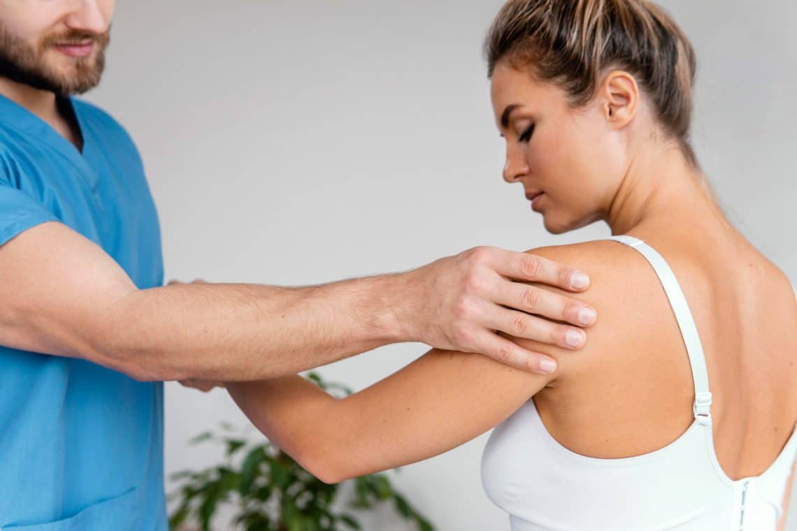 Bench Press Shoulder Pain: Types, Causes, Symptoms, & How To Prevent