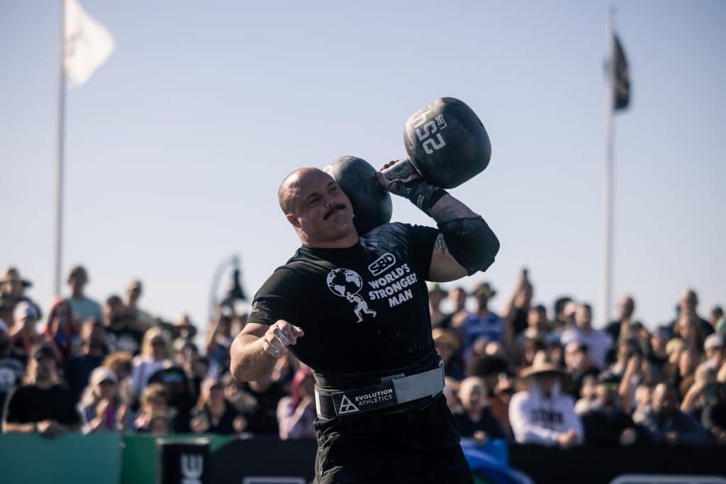 Mitchell Hooper Shows Off Impressive Endurance Levels With a 465-lb ...