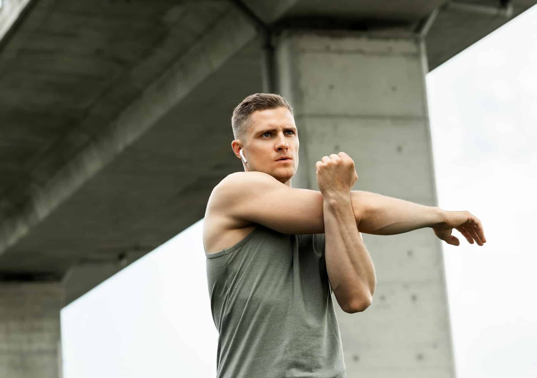 Shoulder Pain When Doing Overhead Triceps Extensions? Possible Causes ...