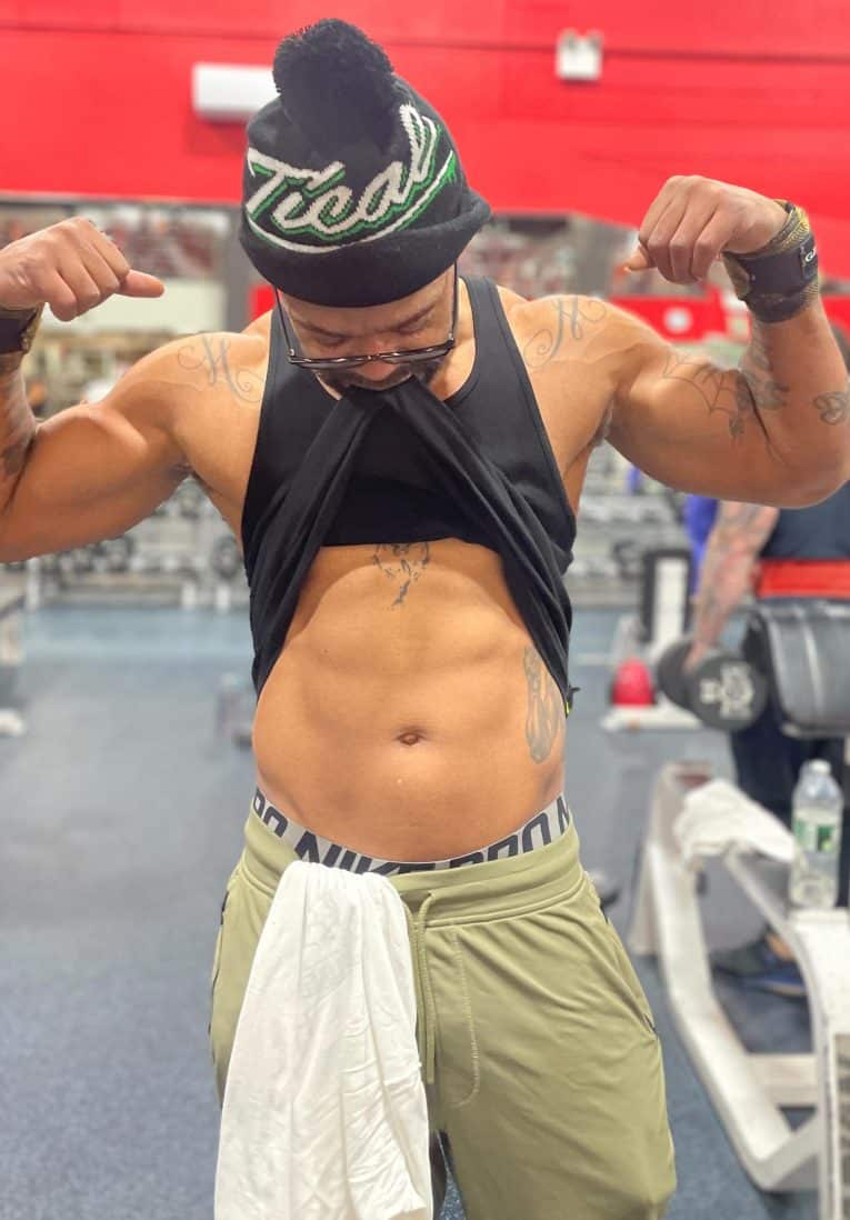 Method Man Crushes Dumbbell Shoulder Press, Deadlift & Sled Push ...