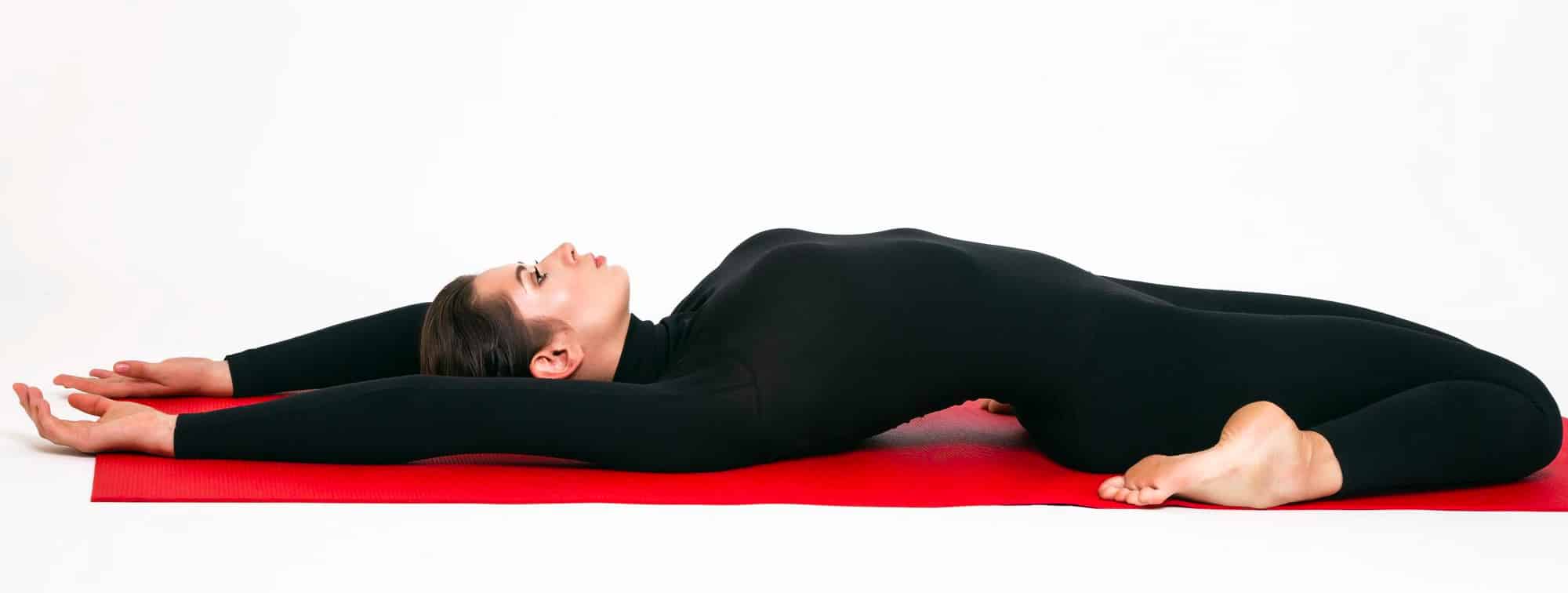 Hero Pose Virasana: Unlock Flexibility for Stronger Legs – Fitness Volt