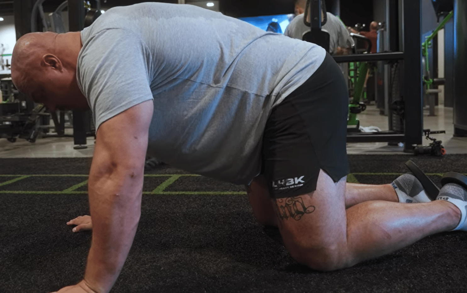 Mitchell Hooper's Drill for a Pain-Free Back and Strong Core – Fitness Volt