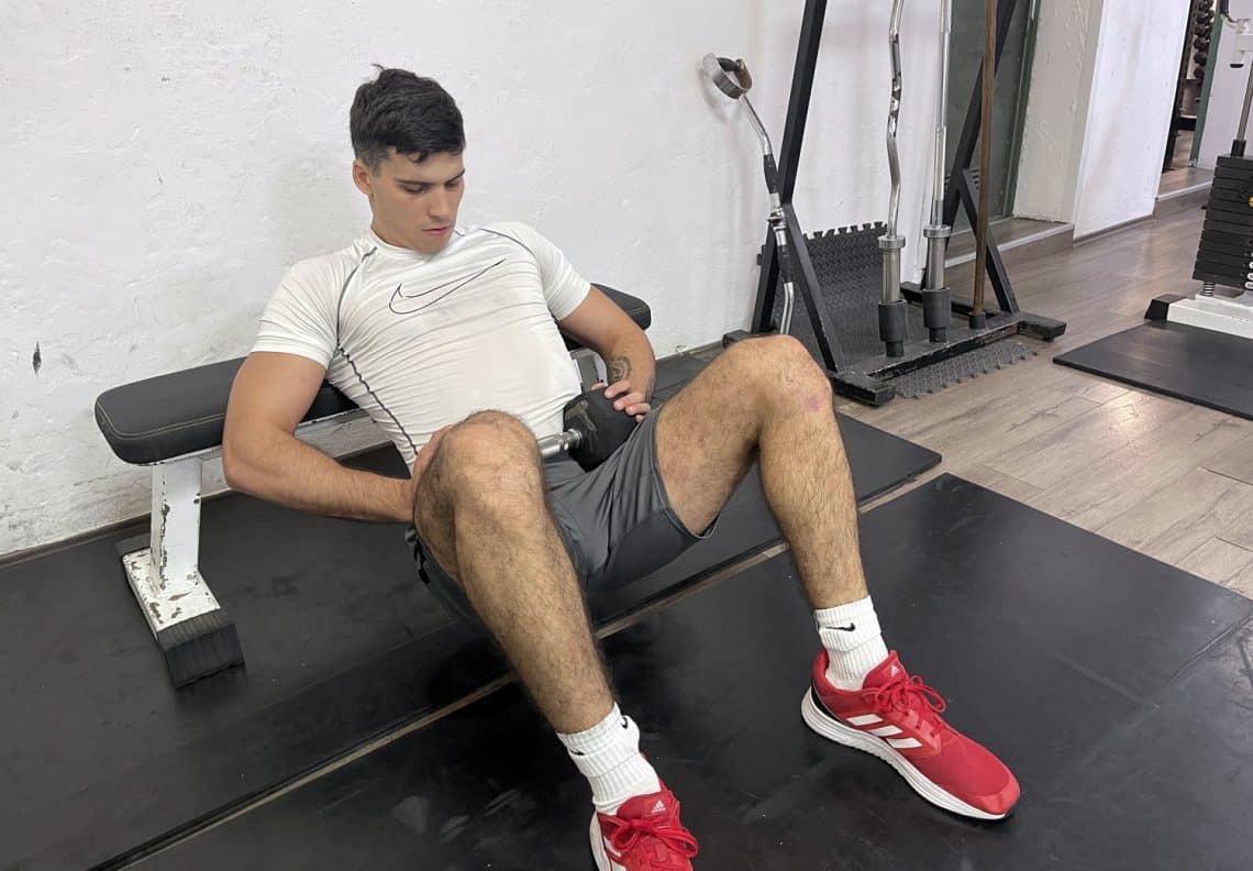 Dumbbell Hip Thrust: Target Your Glutes and Hamstrings Effectively ...