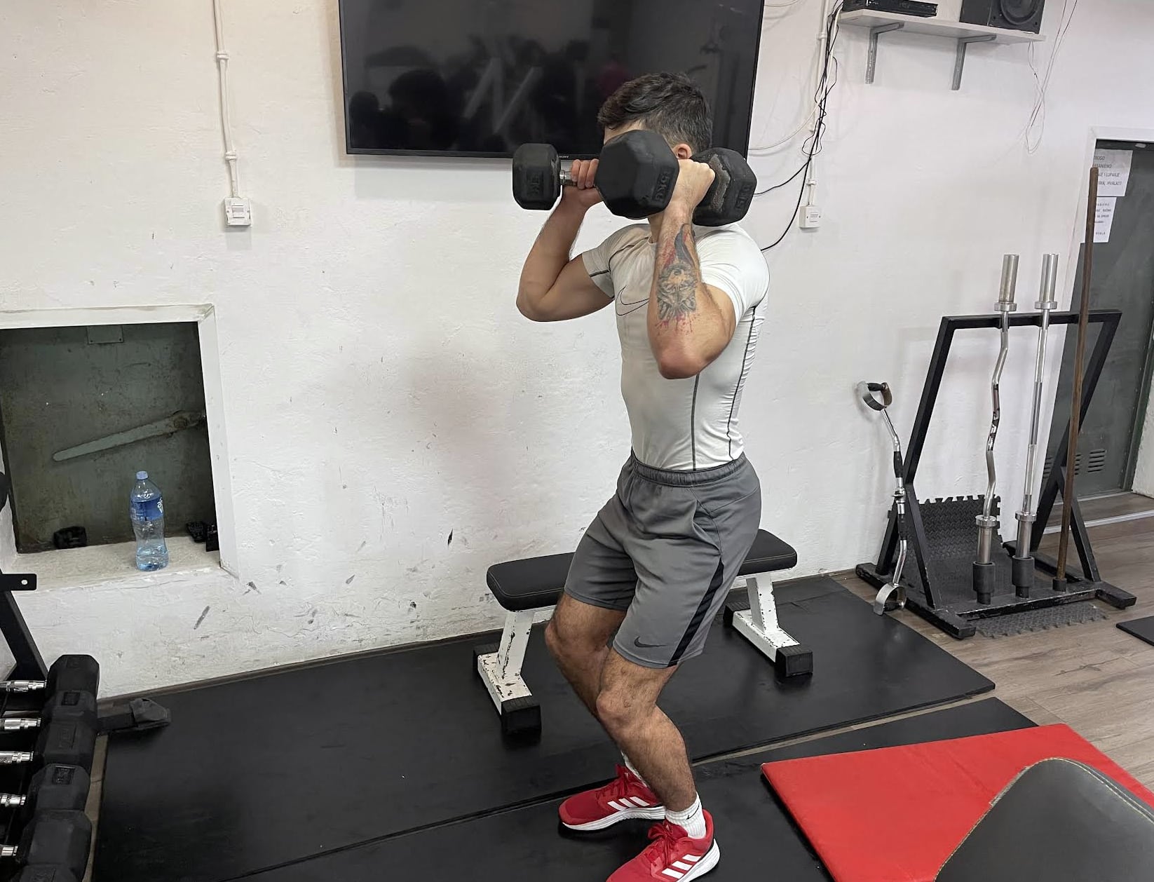 Dumbbell Push Press: Strengthen Deltoids and Build Power