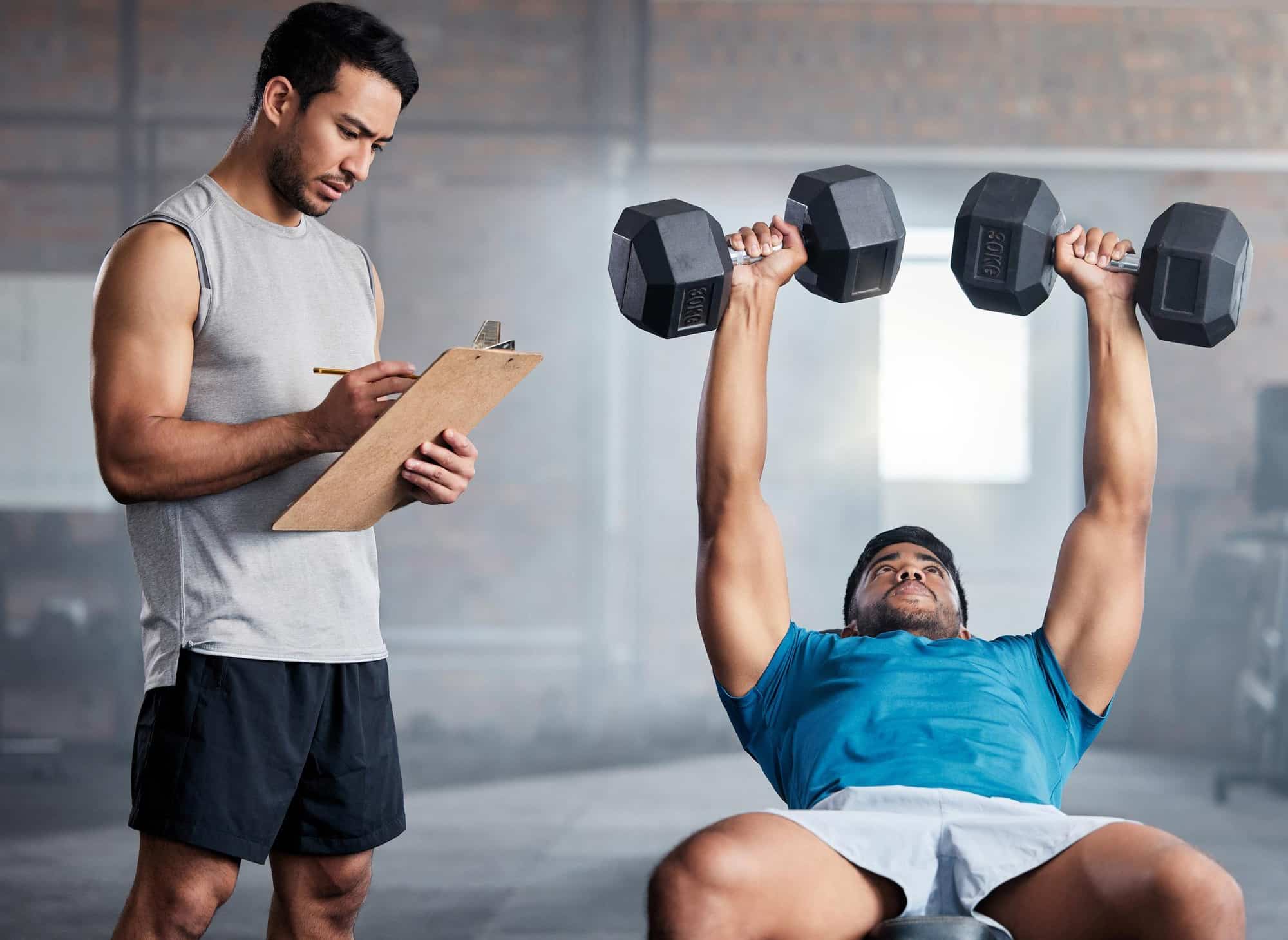 Home Workouts vs. Gym Sessions: What’s Best For Your New Year Goals