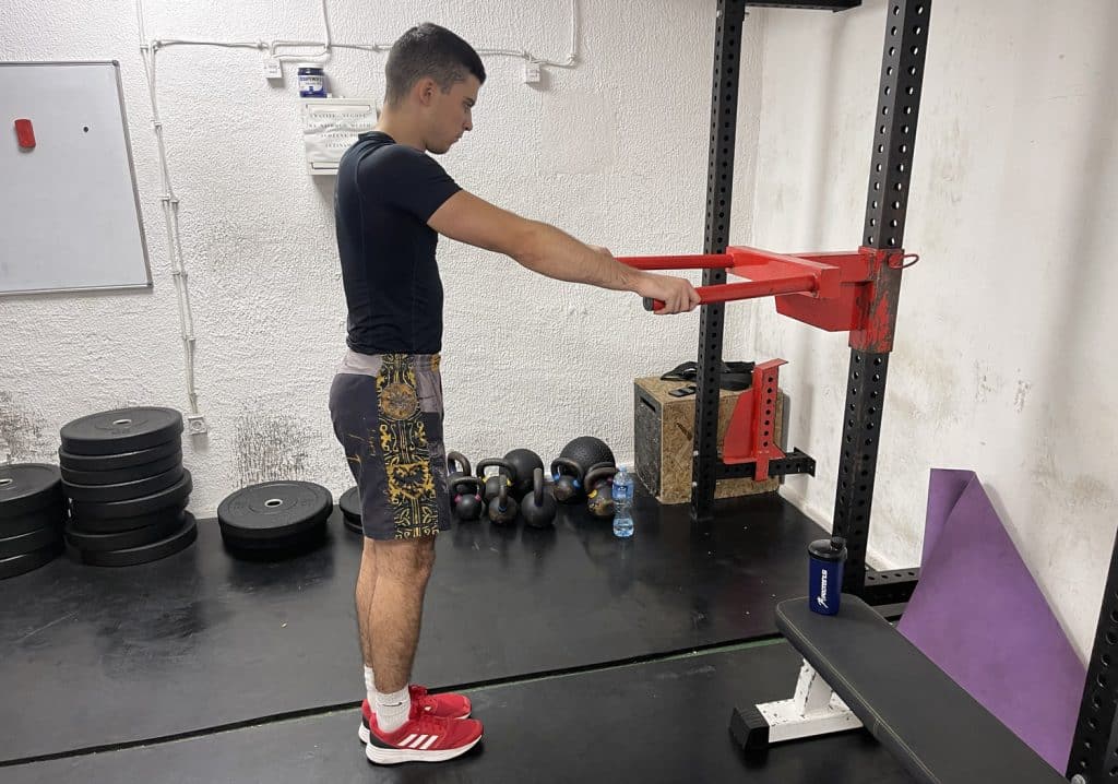 Standing Hip Abduction Guide: Muscles Worked, Benefits, and Alternatives