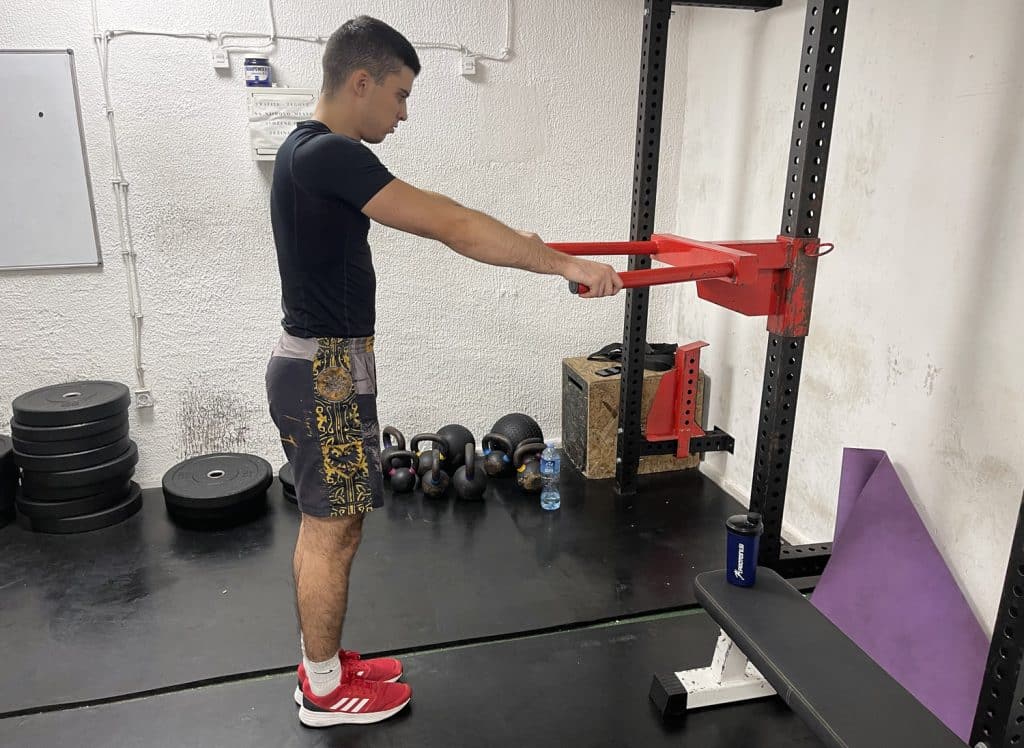 Standing Hip Abduction Guide: Muscles Worked, Benefits, and Alternatives