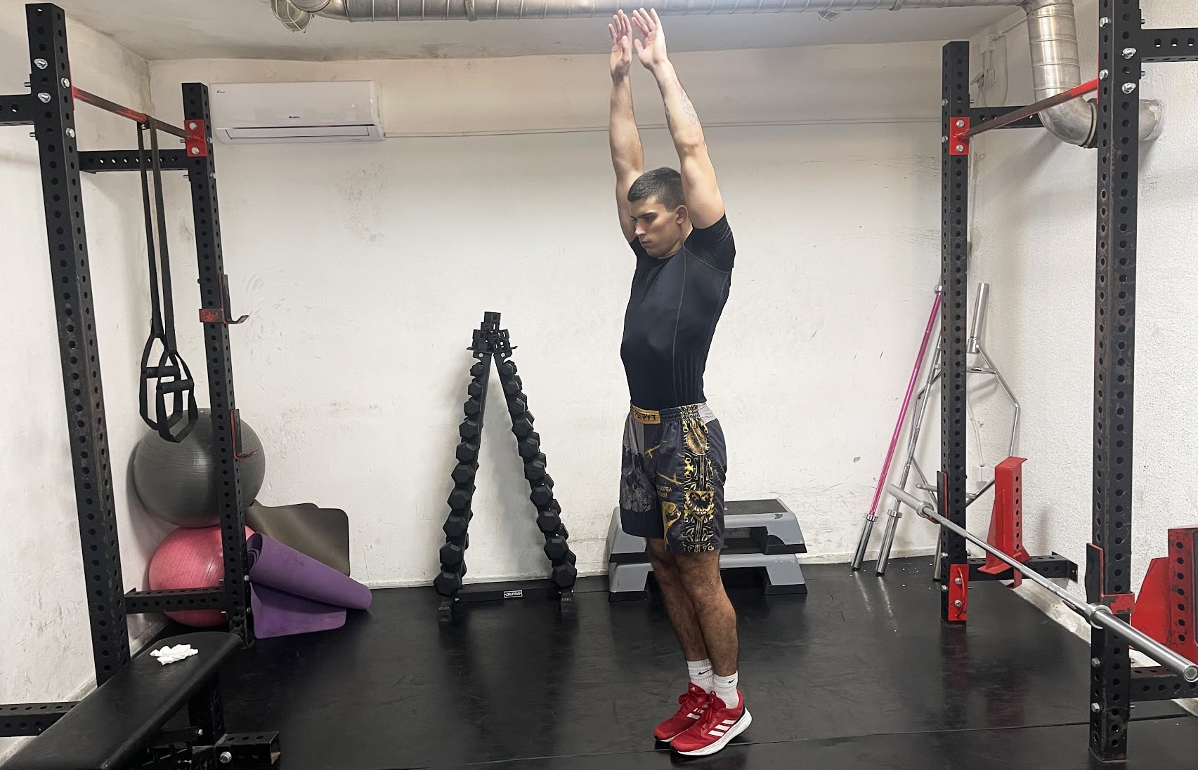 Squat Jacks: Ignite Your Lower Body and Core Strength Today!