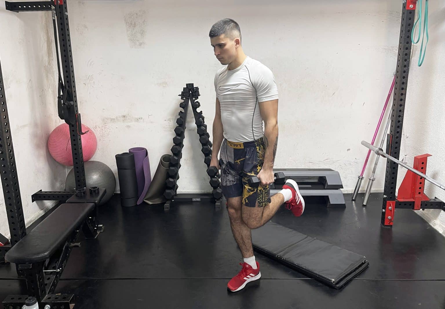 Skater Squats: Master This Move for Stronger Legs and Core – Fitness Volt