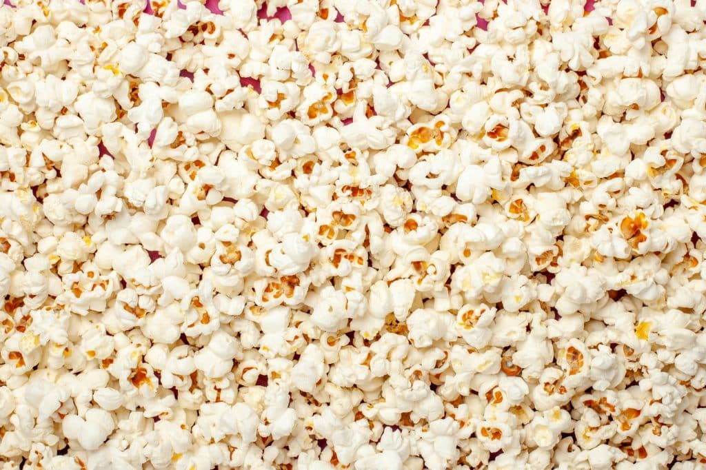 12 Low-Fat Snacks to Energize Your Day and Transform Your Body