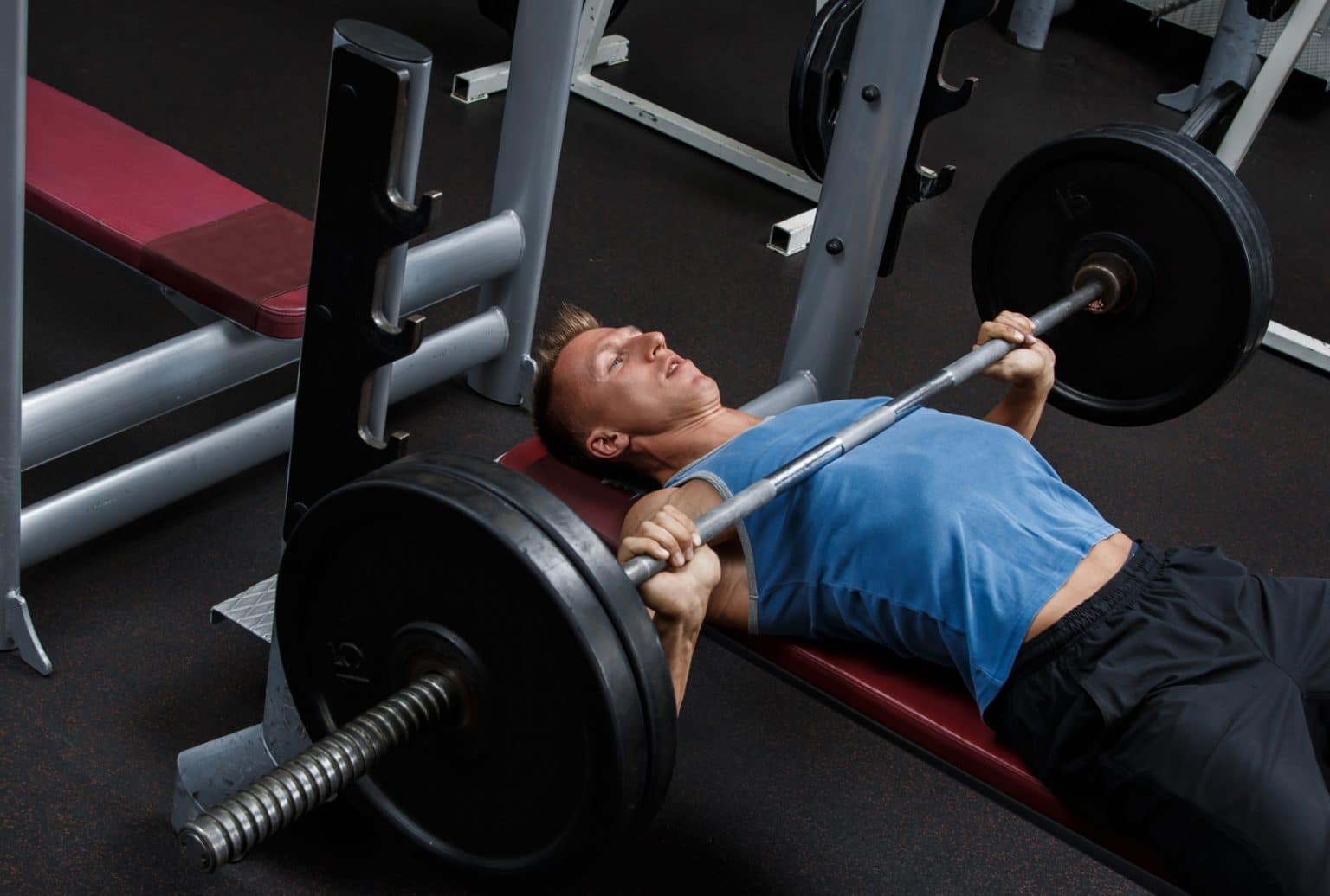 How Many People Can Bench 225 Pounds? Unveiling the Stats