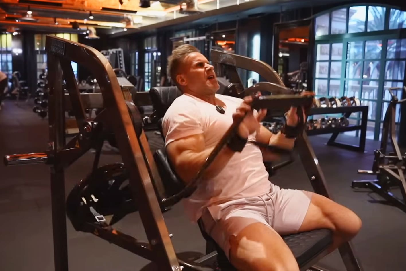 Jay Cutler's Guide to Crafting a Massive Back – Fitness Volt