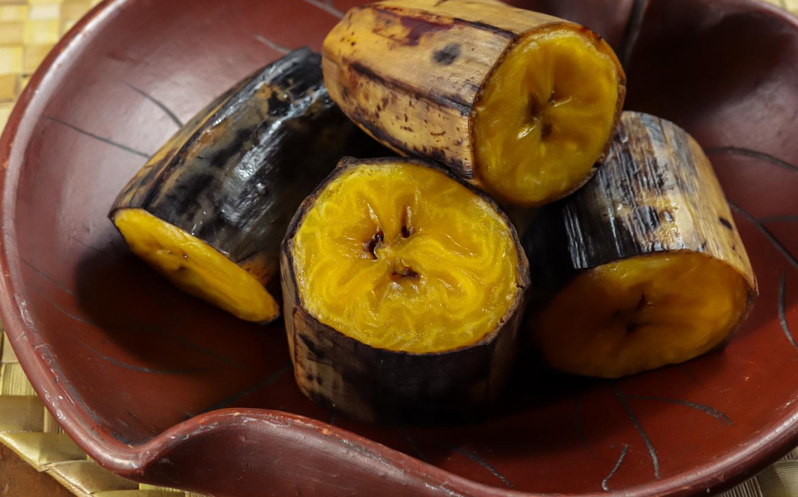 Boiling Bananas: Health Benefits & A Fresh Perspective