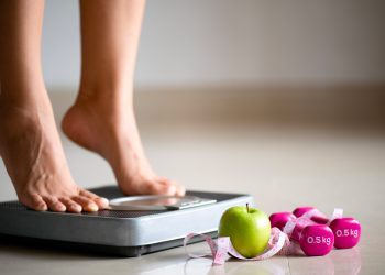 How Much Can Your Weight Fluctuate In A Day? – Fitness Volt