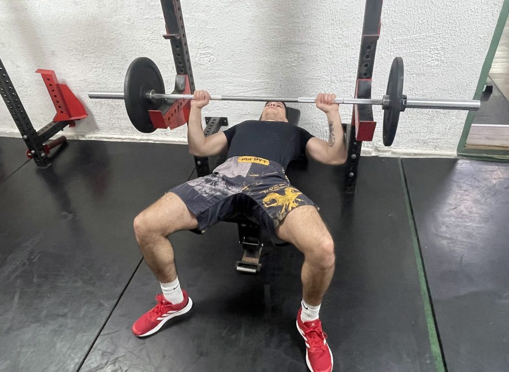 Pin Bench Press: Build Explosive Strength in Your Chest!