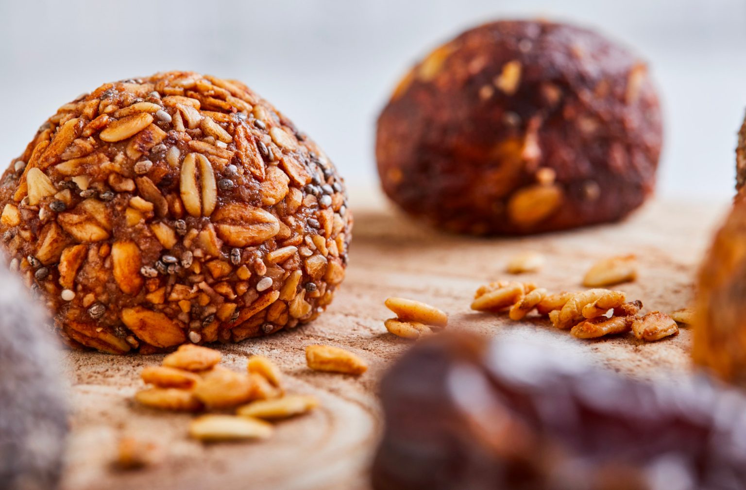 9 Nutritionist Approved Pre-Workout Snacks for Energy Boost - FitnessVolt