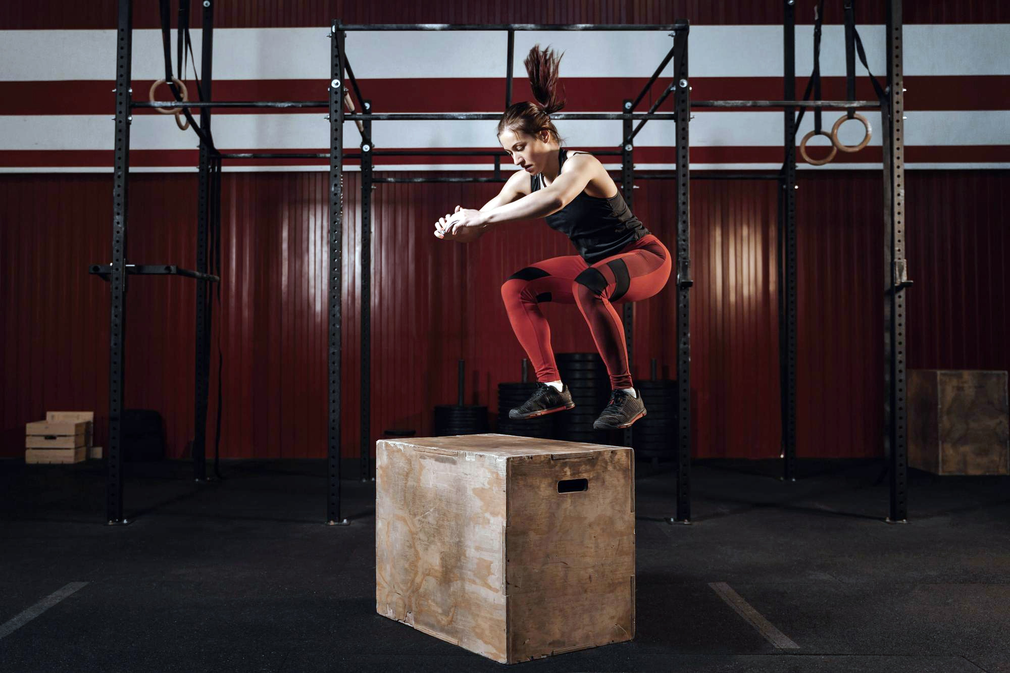 11 CrossFit Coach-Approved Workouts for Functional Fitness - FitnessVolt