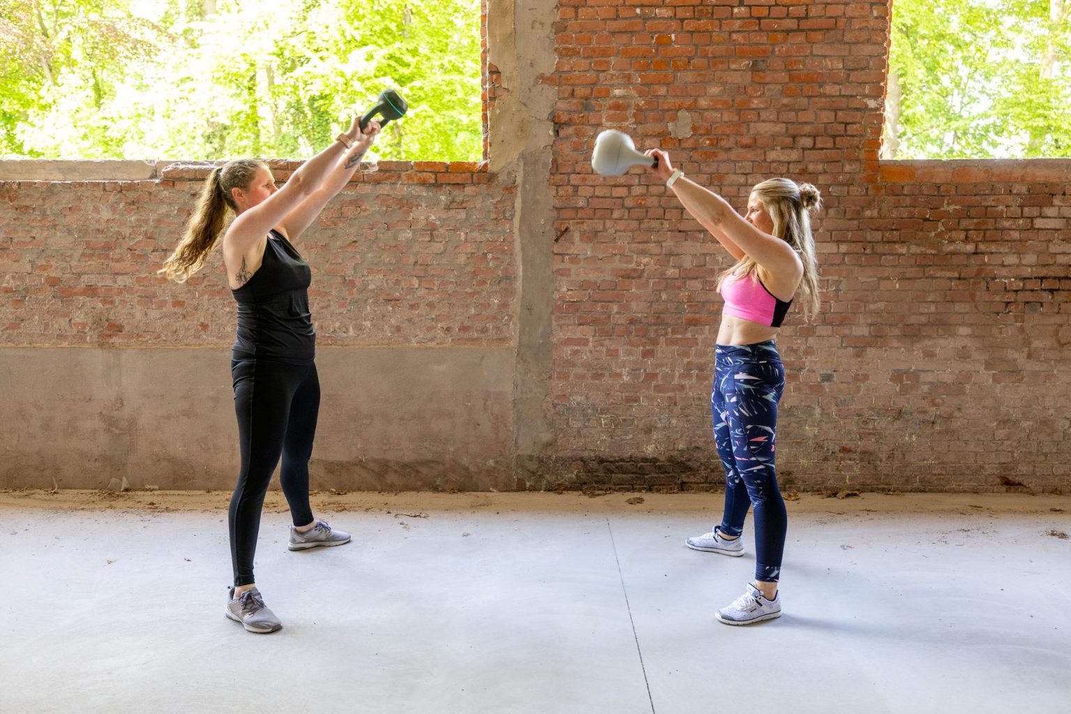11 CrossFit Coach-Approved Workouts for Functional Fitness - FitnessVolt