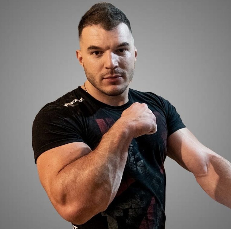 Armwrestling Champions: Their Legacies and Signature Techniques