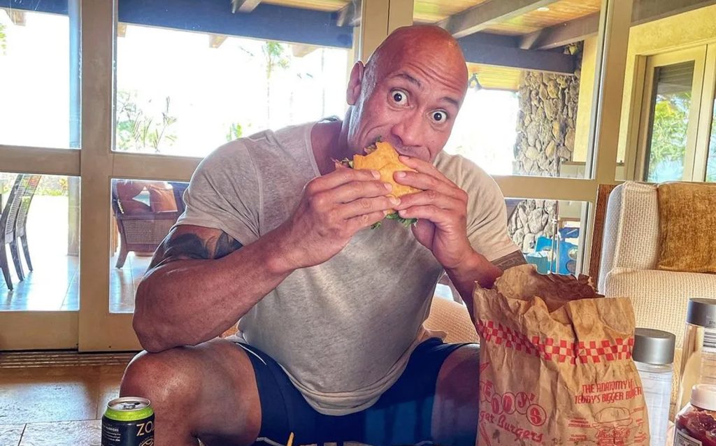 Should You Avoid Heavy Meals Before Workouts? (Experts Opinion)