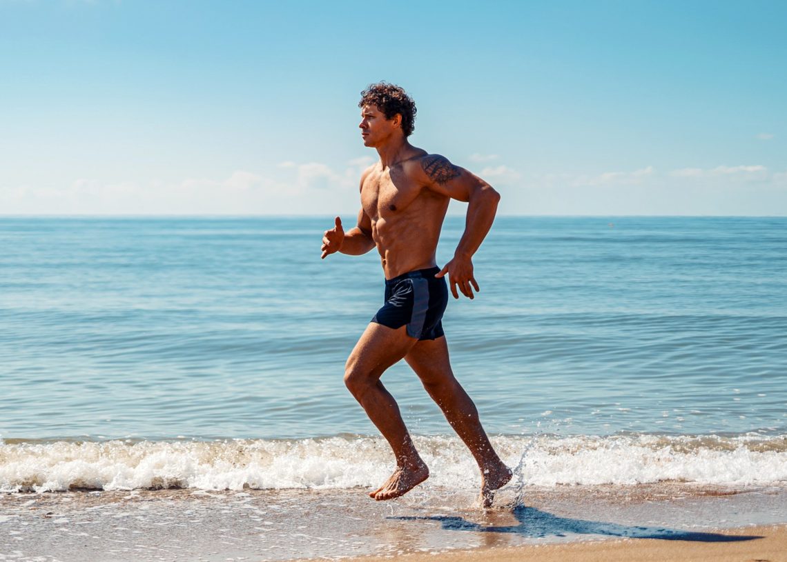 3 Outdoor Walking Routines That Tone Legs and Torch Calories