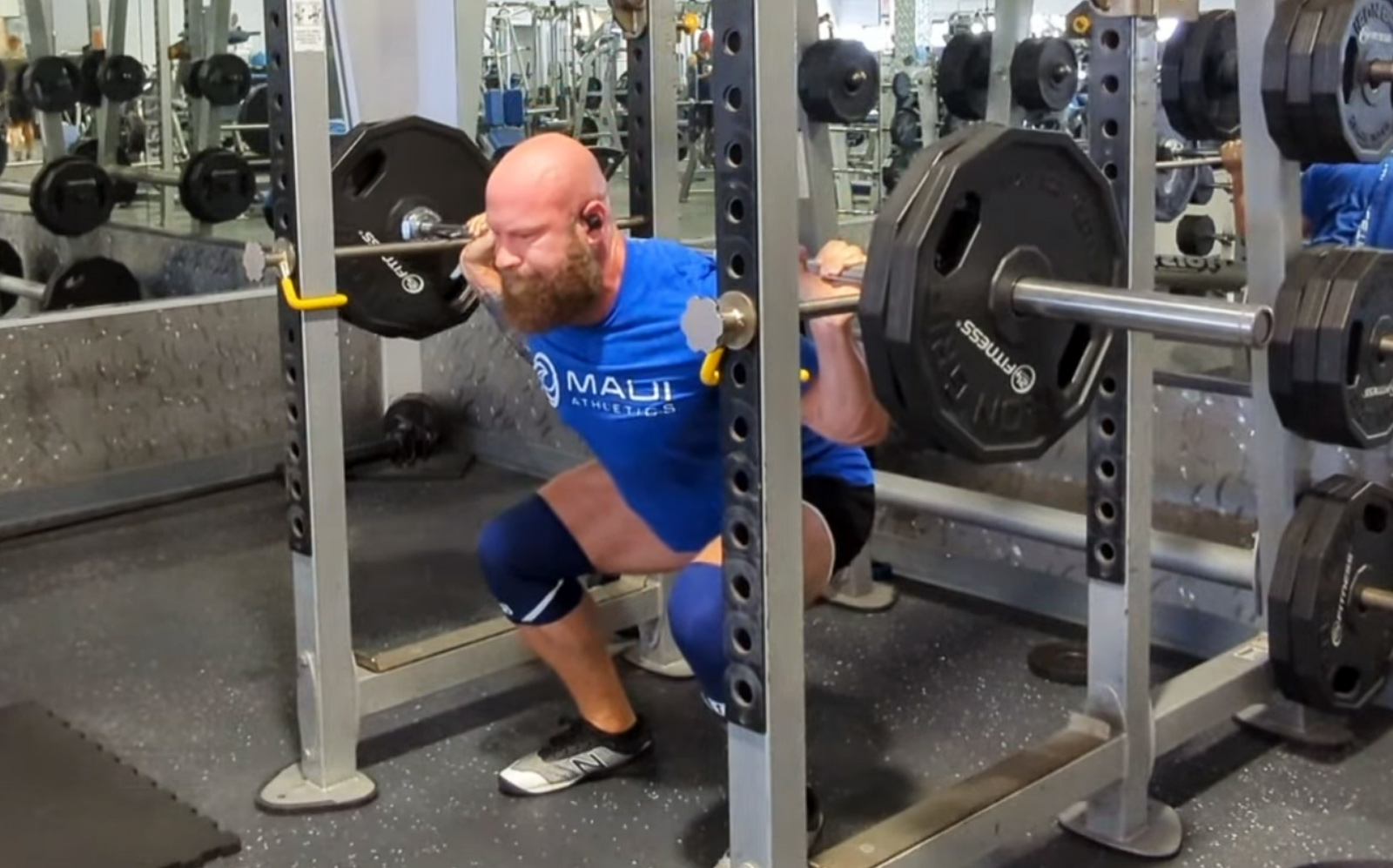 Anderson Squats Guide: How-To, Muscles Worked, Benefits, Alternatives