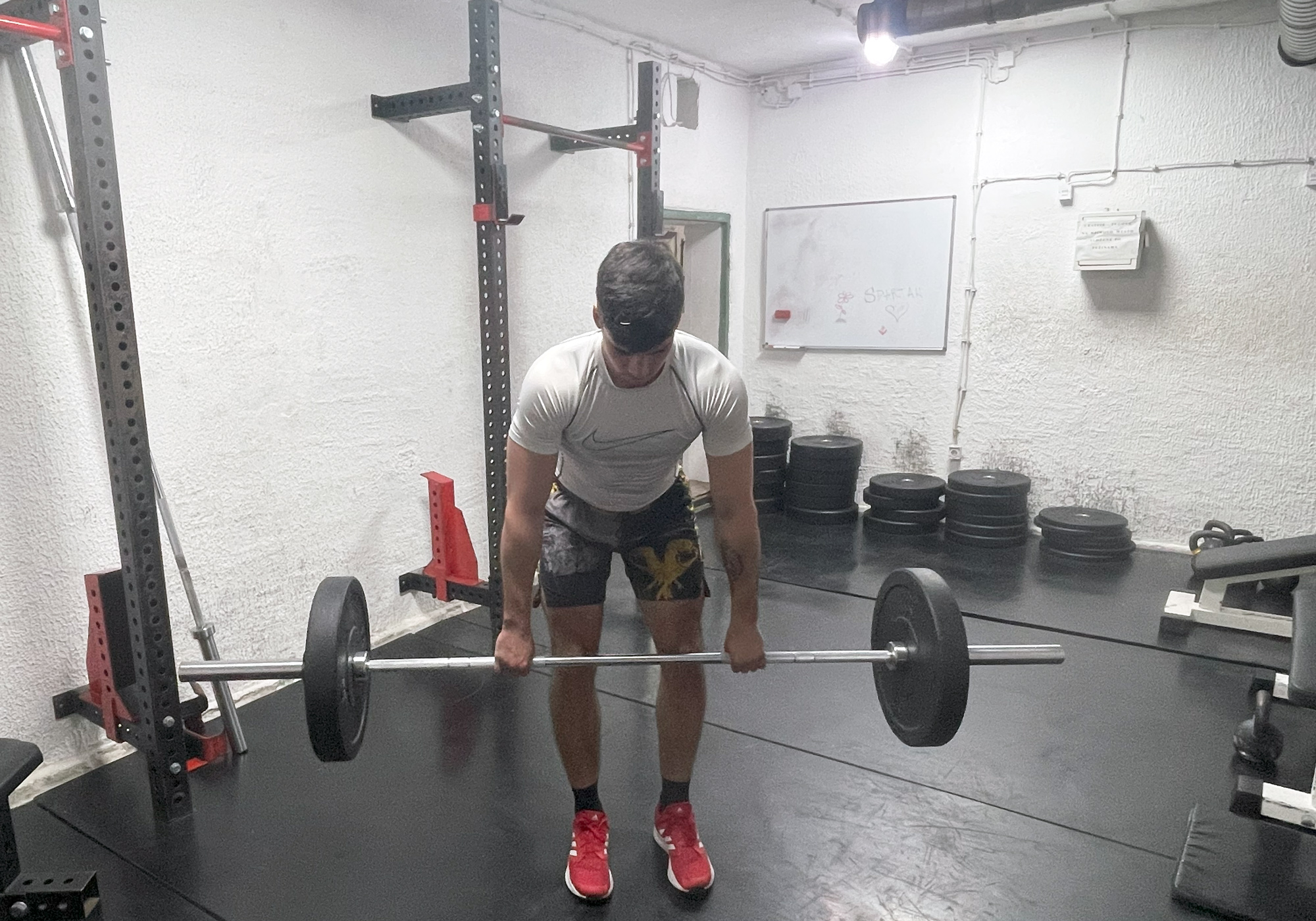 Bottom Half Deadlift Guide: How-To, Benefits, Alternatives - Fitness Volt