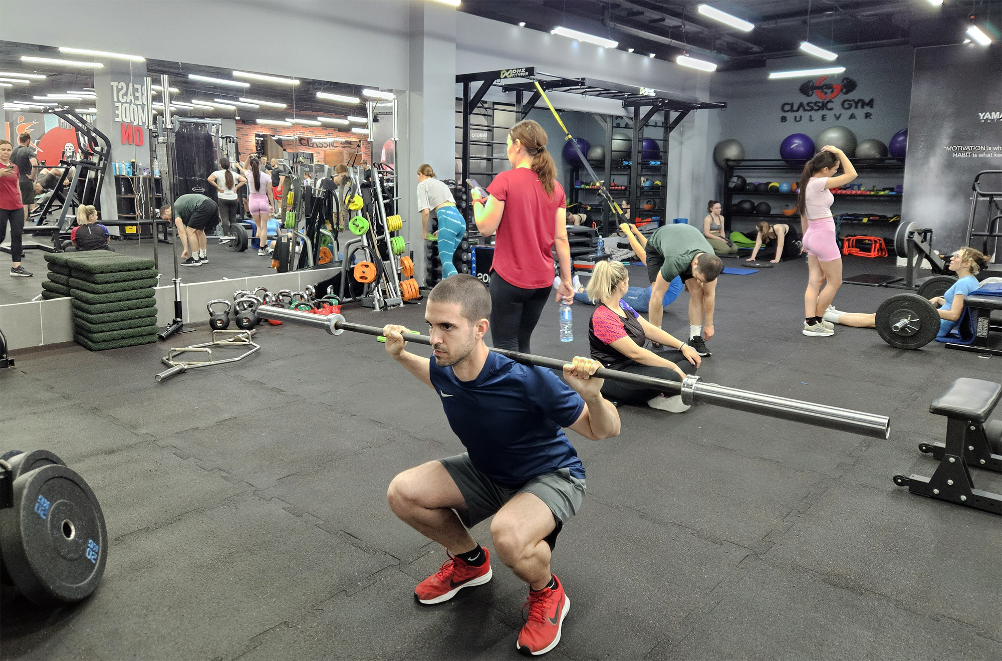 One And One Half Squat Guide: Muscles Worked, Benefits, Alternatives