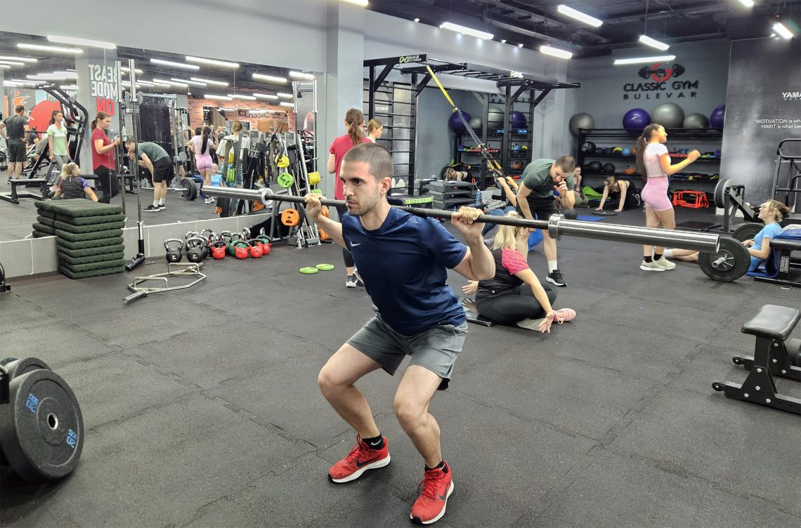 One And One Half Squat Guide: Muscles Worked, Benefits, Alternatives