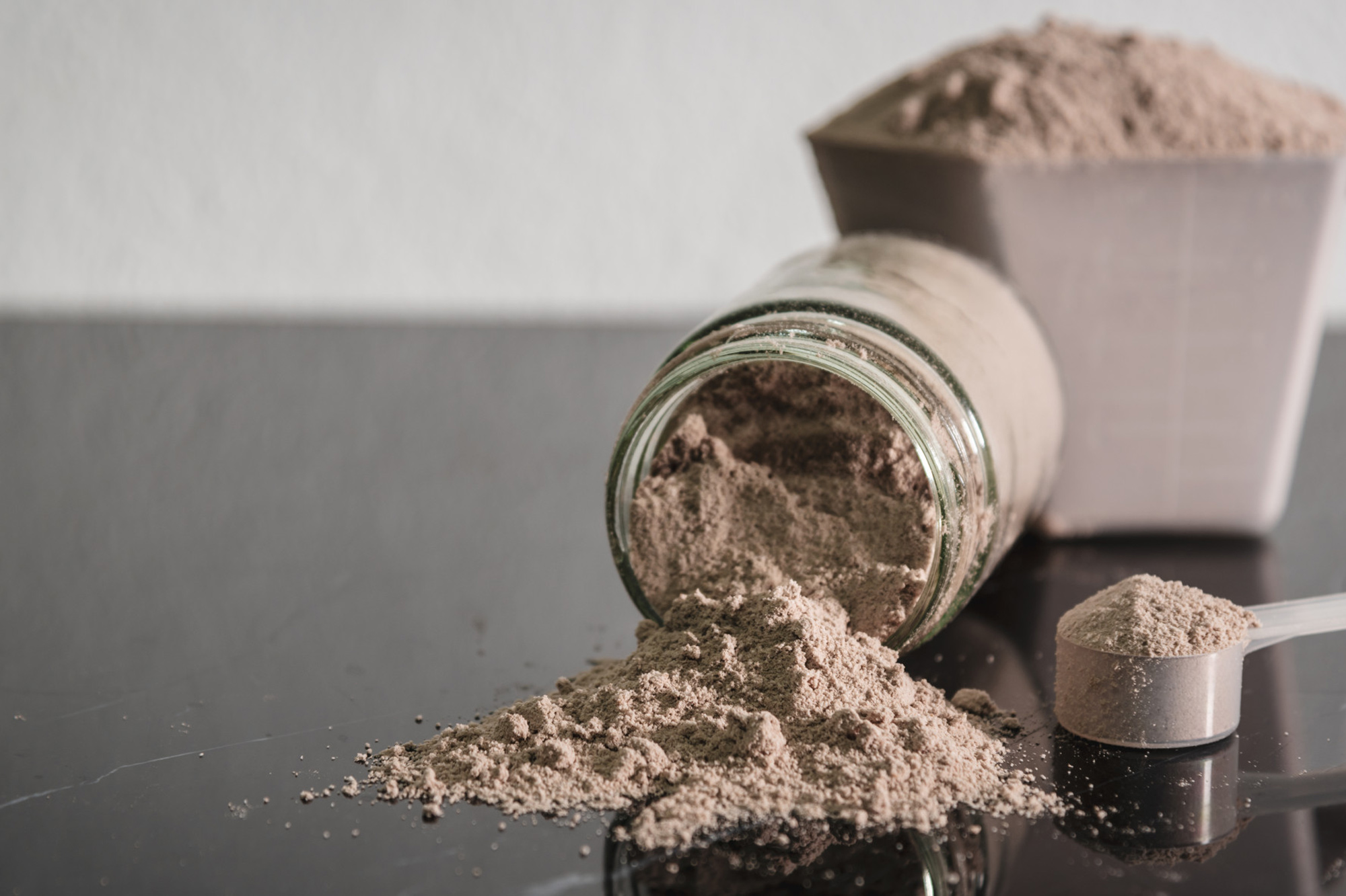 7 Protein Powder Facts That Will Change the Way You Think About Them ...