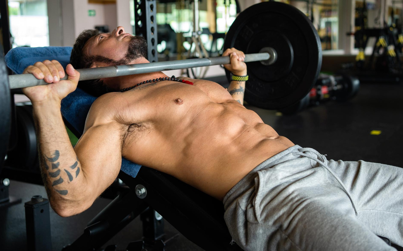 The Forgotten Barbell Exercise That's Key to Massive Chest Gains